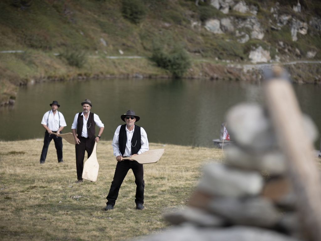 Culture & Traditions – Traditions de l'Aletsch Arena 🎭